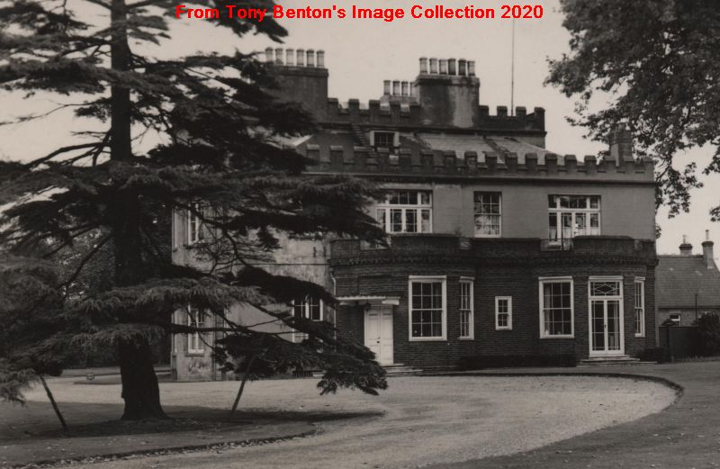 Big houses and farms around Corbets Tey | Old Upminster
